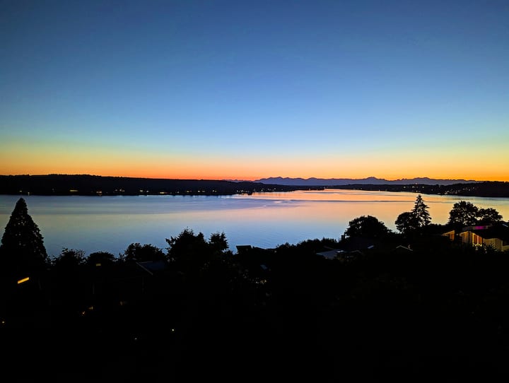Amazing Sunsets, Panoramic Water Views Tacoma - Tacoma, WA