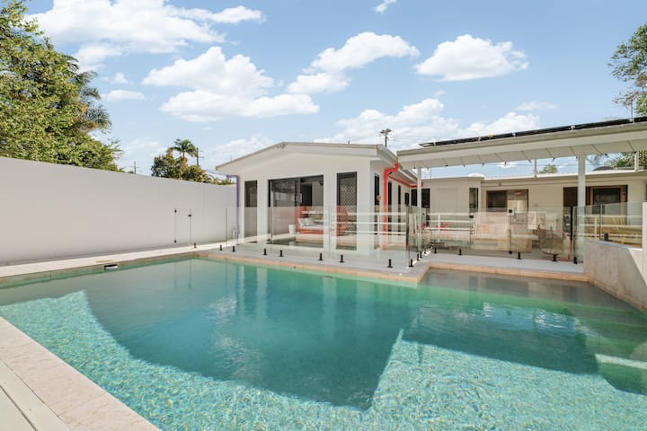 Lush + Light-filled Retreat W/ Pool Near Beach - Sunshine Coast Queensland, Australia