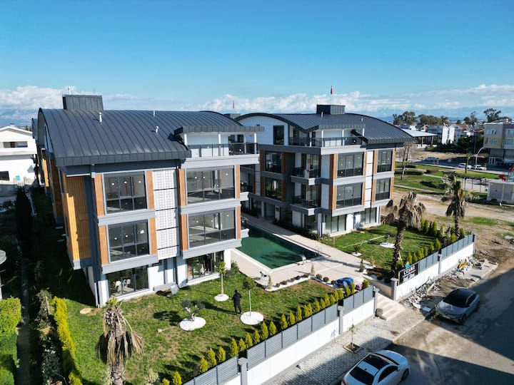 Belekte Havuzlu Denize, Golf Sahasına Yakın Apart - Belek