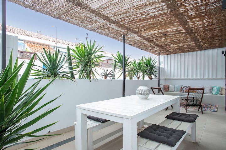 Destino Sitges- Casa Magnolia - シッチェス