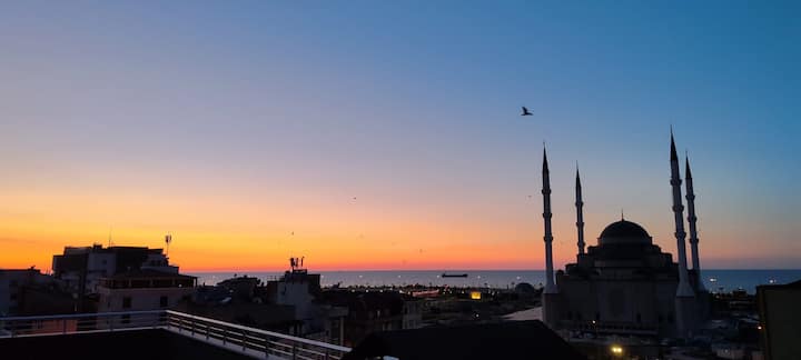 Sea View Penthouse With Large Terrace - Trabzon