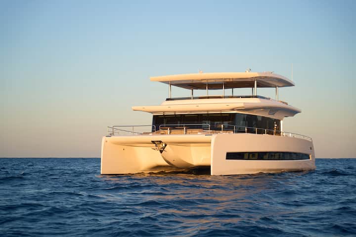 Host In Style Aboard Atraversia - Monaco