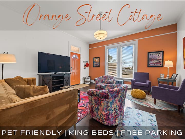 Orange Cottage - Walk To Shops, Restaurants, Bars! - Hot Springs, AR