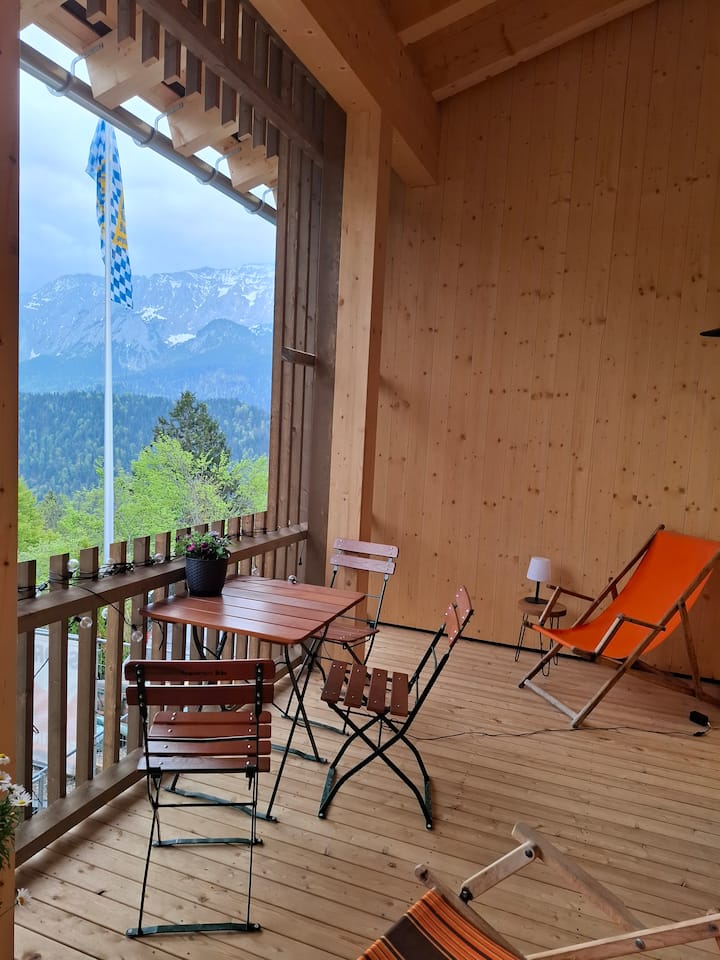 Berggasthof Eckbauer Bergnest Gelb - Garmisch-Partenkirchen