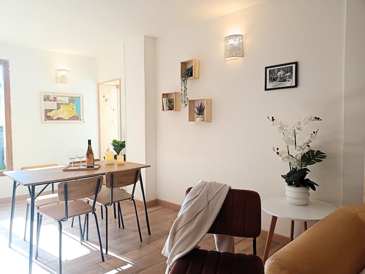 Hygge En Méditerranée : Le Soleil En Terrasse - Salses-le-Château