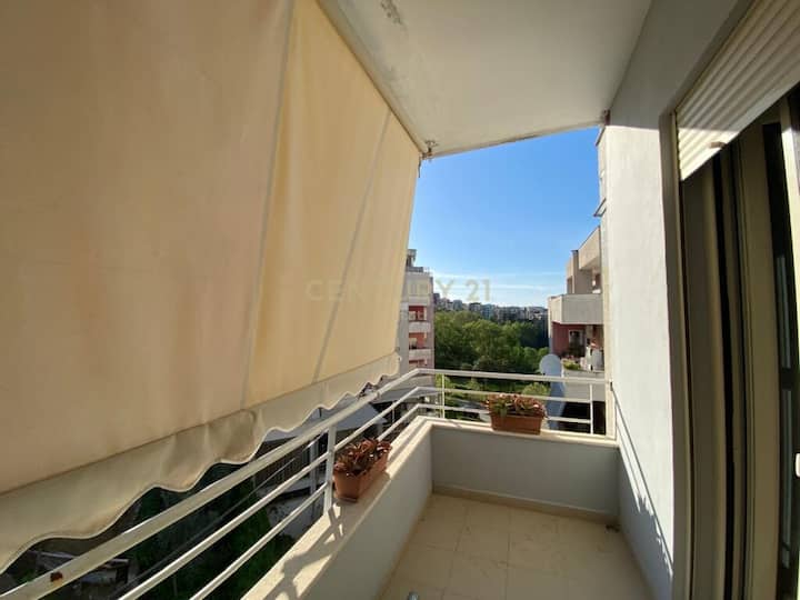 Apartment Next To Lake - Best Area In Tirana - Tirana