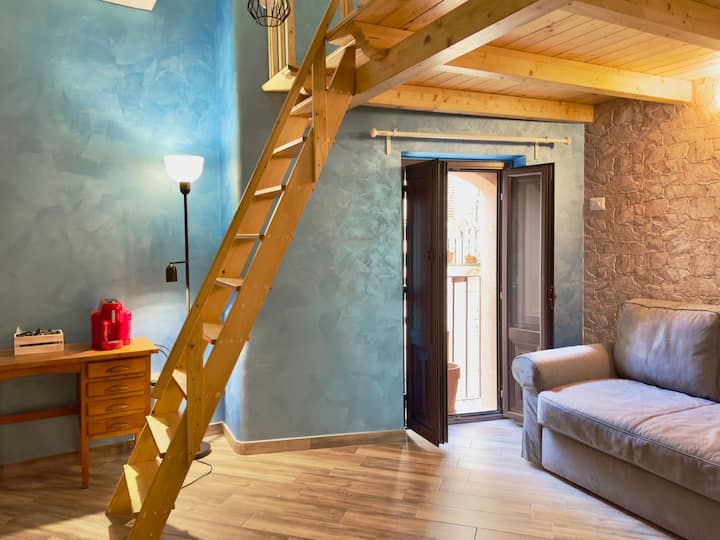 Poet's Rooms - Taormina Center Studio With Kitchen - Taormina