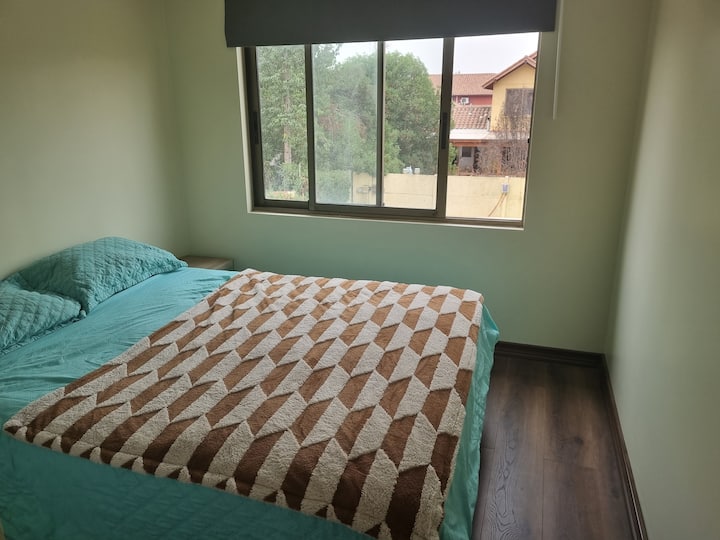 Hermosa Habitación De Huéspedes. - Colina
