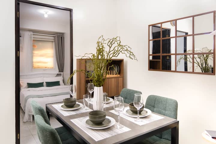 The Nook Verdin Eden (2br Condo With City View) - Cebu