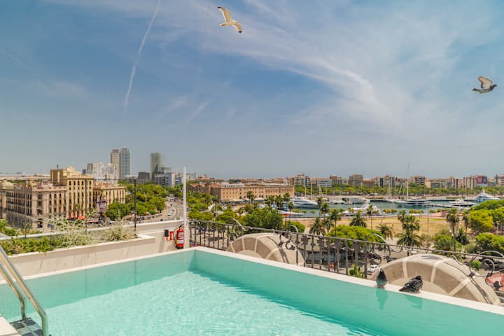 Amazing Location And Roof Top With Swimming Pool - Barcelona