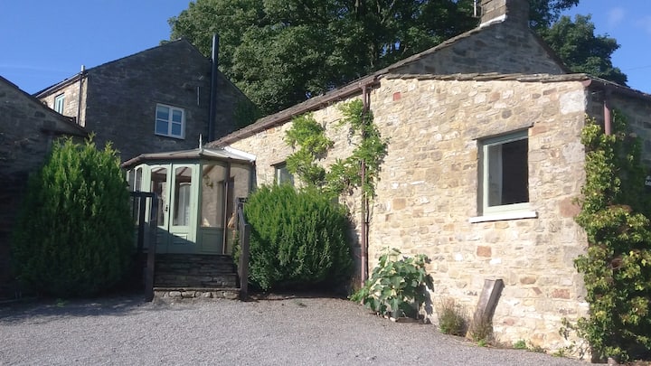 West Close Cottage, Melmerby In Theyorkshire Dales - Leyburn
