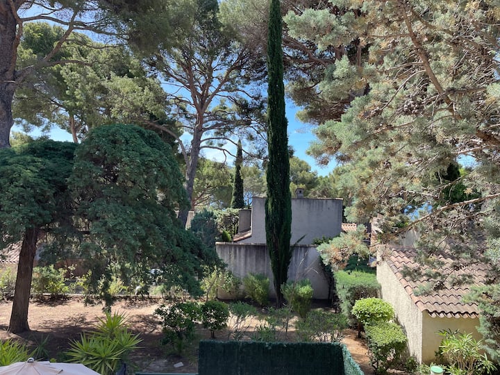 Duplex Balcon Parking: 300m Plage Restos Commerces - Saint-Cyr-sur-Mer