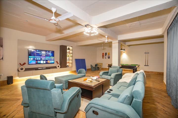 Scarlett Peaks · Scarlett Peaks | Luxe 4bhk - Solan
