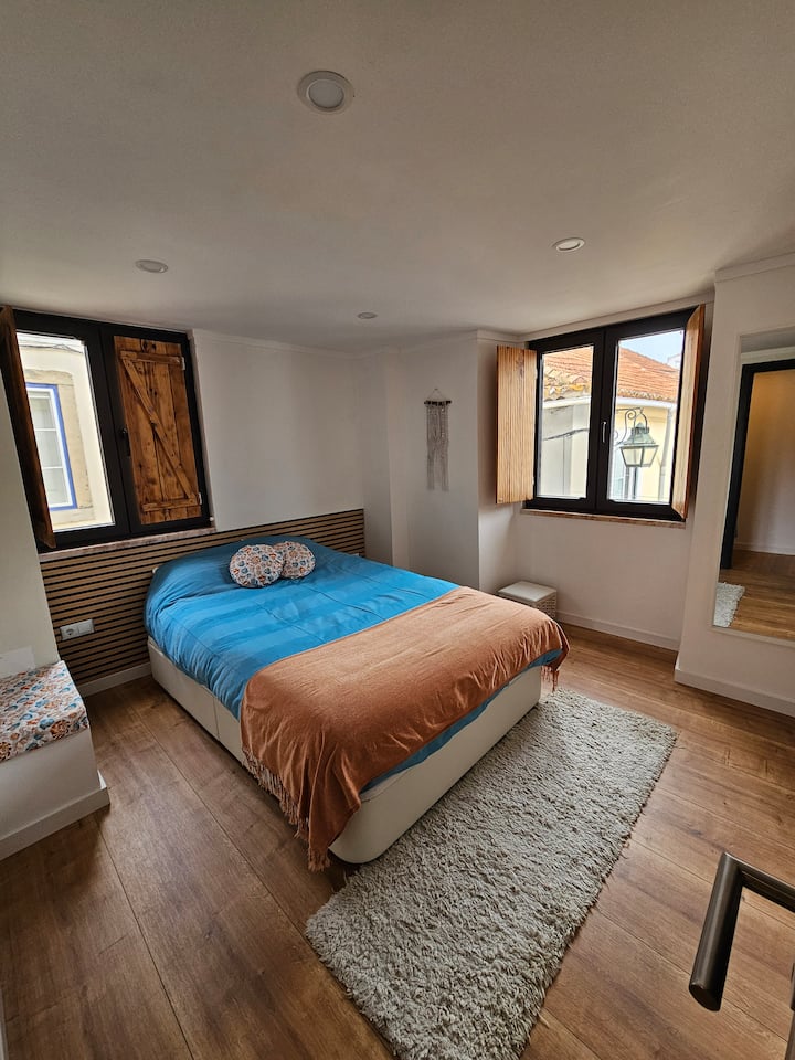 New And Cozy V2 House In Almada - Almada