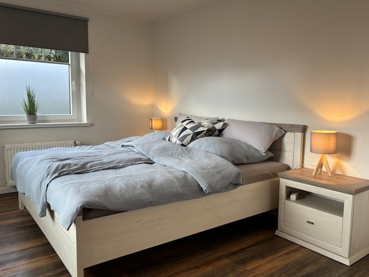 Maritim-gemütliche "Sturmfreie Bude" In Mildstedt - Husum