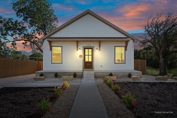 Wandering Willow Villa - Baylor University, Waco