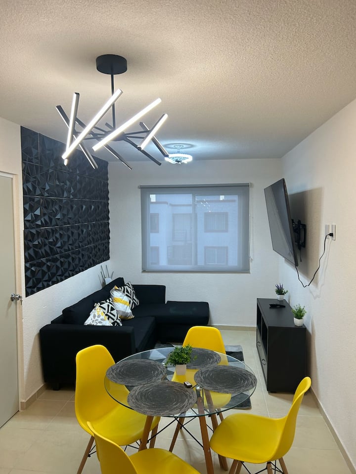 Departamento Cómodo, Equipado Y Bien Ubicado - Querétaro