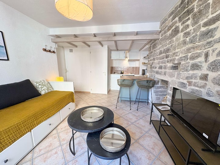 "St-claire"studio,centre Historique,2 Pers,wifi - Plage de l'Almanarre