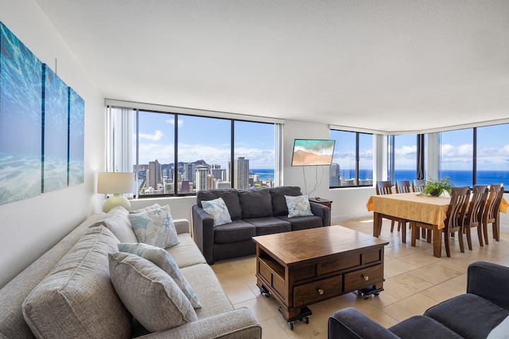 Hawaiian Monarch, Penthouse - Honolulu, HI