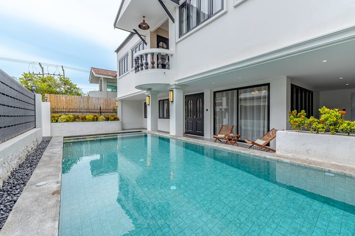 5br Pool Villa|1minute To Beach|utilities Included - Pattaya City
