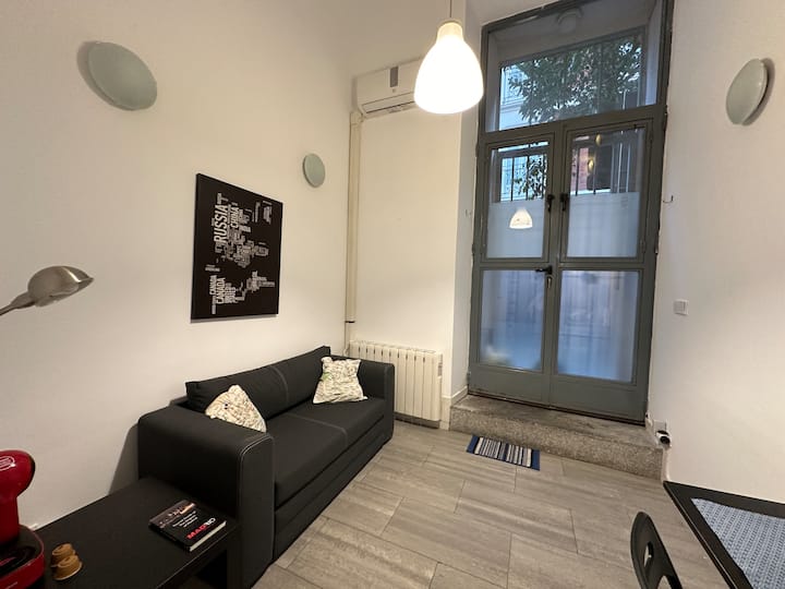 Apartamento En Centro Junto A Tirso De Molina - Madrid