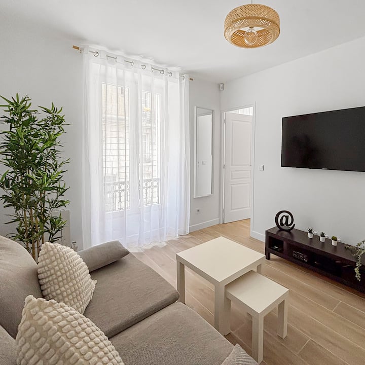 Appartement Lumineux Et Moderne, Proche Paris - Pantin