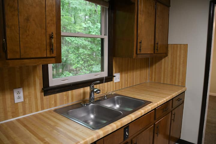 The Soft Landing On Shallowford - Suite 3 - Kennesaw, GA