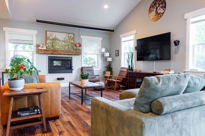 New! Modern Farmhouse - Sauna, Projector, 10 Ppl! - Willamette Valley Vineyards, Turner