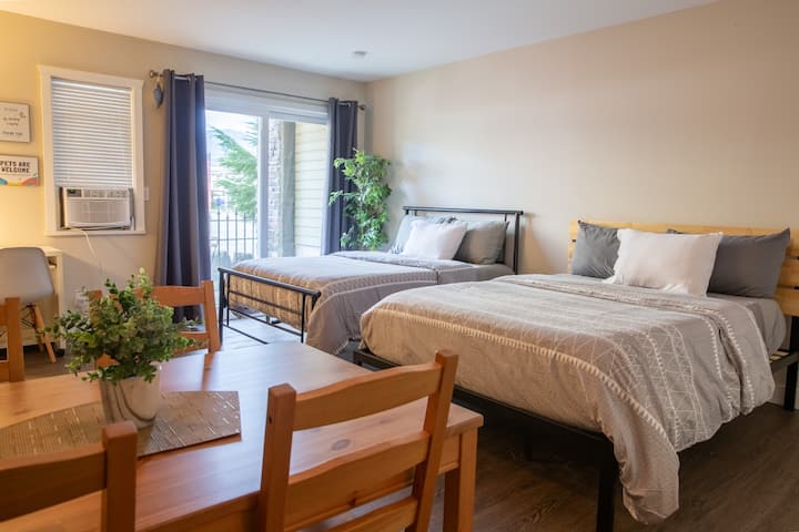 Riverstail Retreat | Pet-friendly & Steps To Lake - Harrison Hot Springs