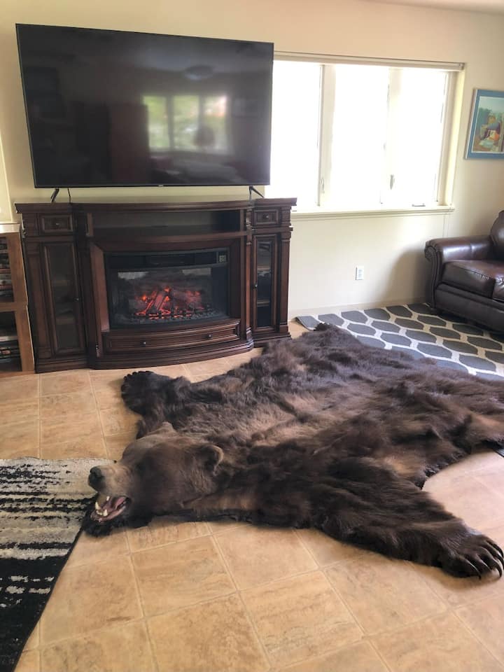 Book Lover's Retreat - Anchorage, AK