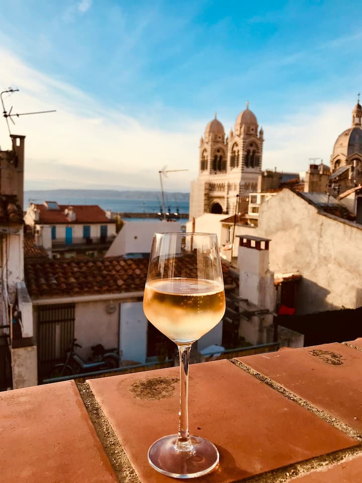 Duplex Avec Vue Exceptionnelle - Calme & Confort - Marseille