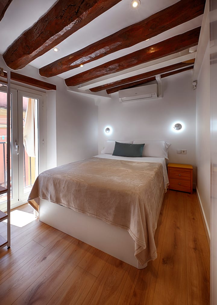 Little Chic Gem,best Borne Spot! - Barcelona