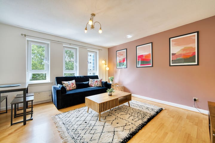 2br City Flat • Walk To Buchanan & Hydro • Parking - Glasgow