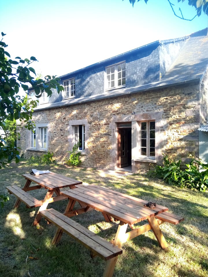 Grande Maison 6 Chambres, 170 M2 - Côtes-d'Armor