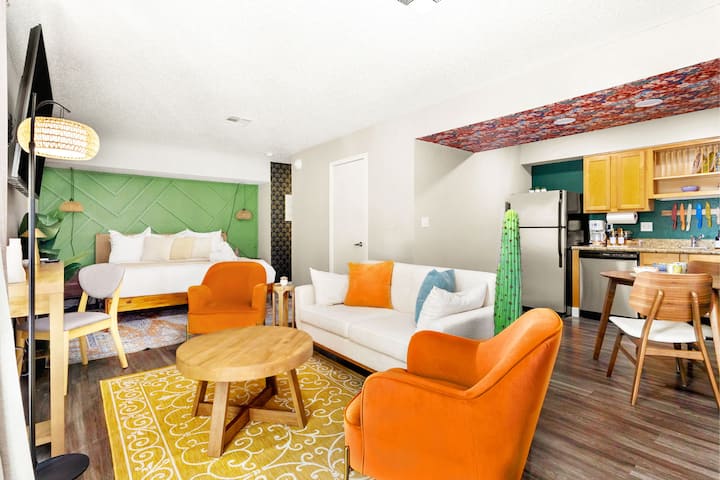 Travel Nurse Haven | Prime Location - San Antonio