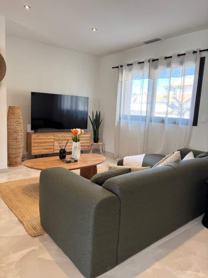 Villa Canetoise | Piscine & Garage | Centre-ville - Saint-Cyprien