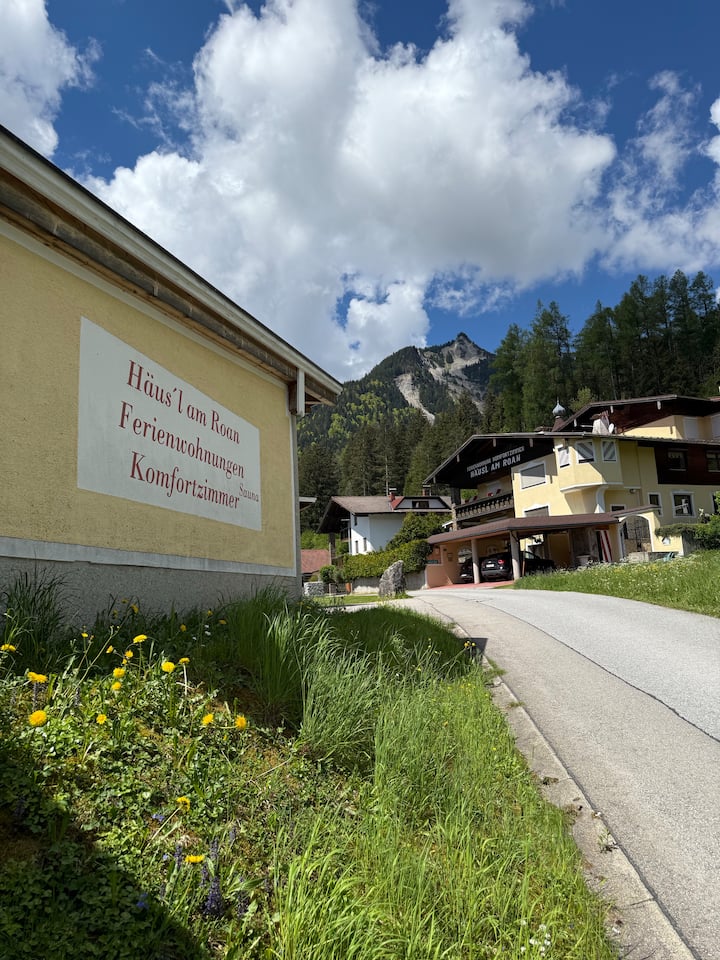 Ferienwohnung Für 4 Personen In Höfen - Reutte - Berwang