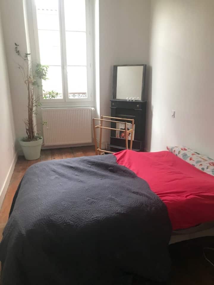 Petite Chambre Soleil - Burdeos