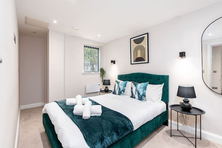 Central Deluxe Apartment Leeds - Leeds