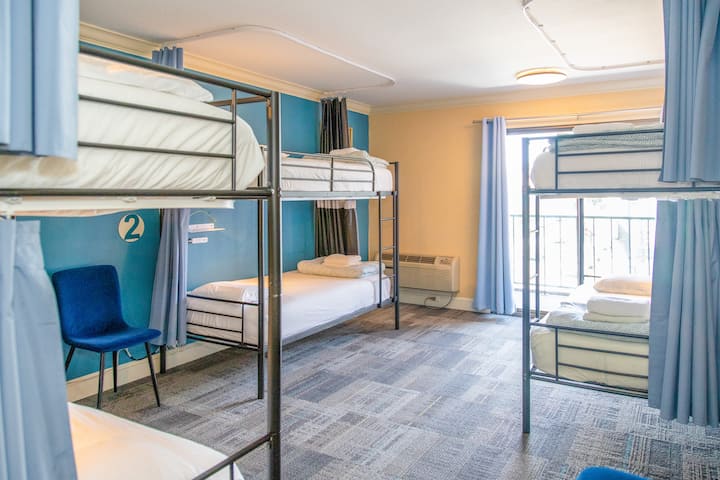 Private 6-bed Ensuite Room - Sausalito, CA
