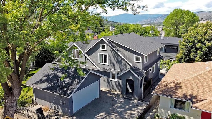 Emerald In The City, 5br+1 Downtown Retreat - Vernon