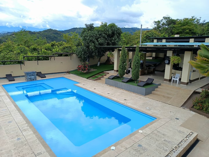 Reserva Tu Casa Rodeada De Naturaleza En Anapoima - La Mesa