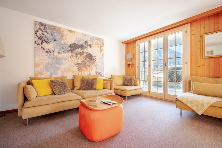 Bright And Modern Apartment In Traditional Chalet - Gstaad