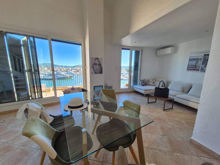 Les Tropéziennes - Chic Triplex Balcon Vue Marina - Grimaud
