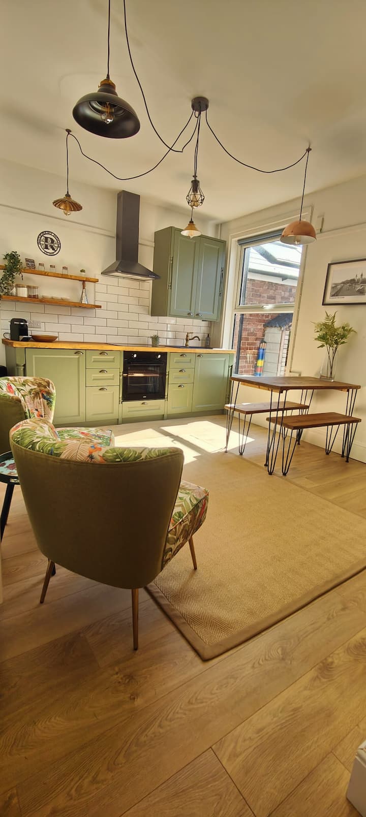 Rosebery House - Home From Home - Exmouth, UK