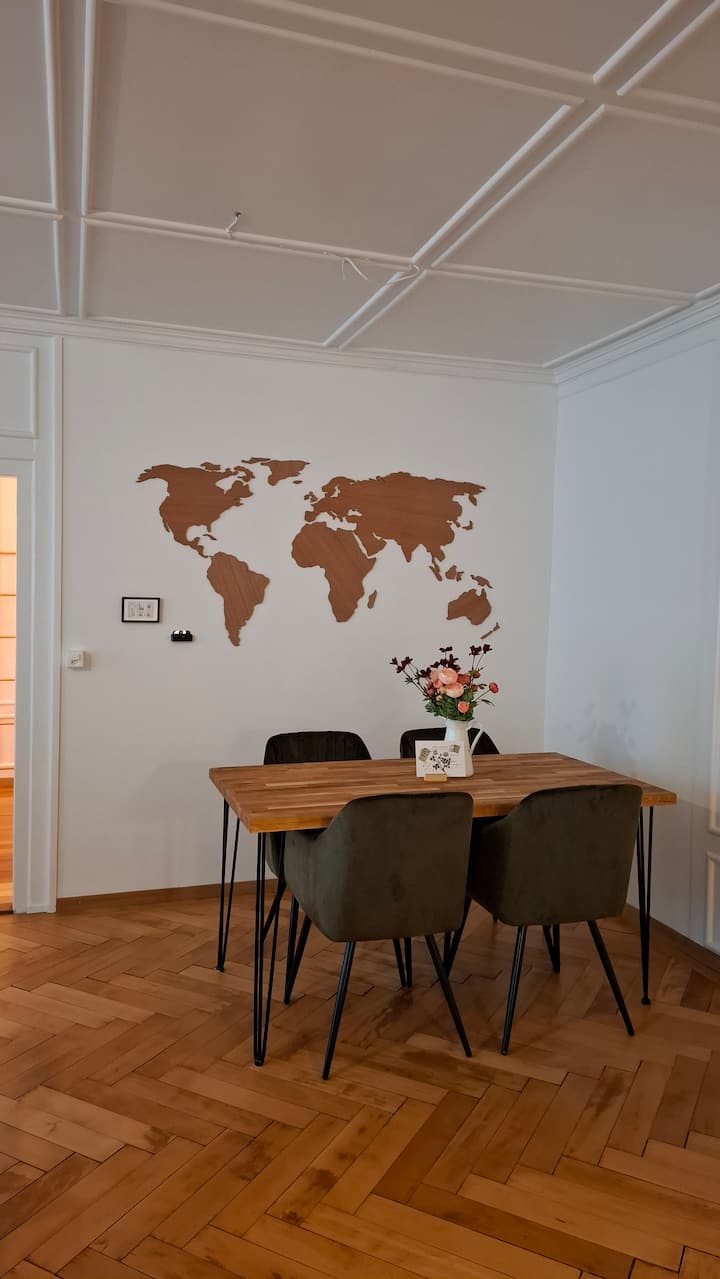 Garden With Riveraccess - Central Boutique Apt - Thun