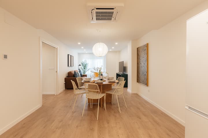 Doce De Colón 1a | 2hb | 2 Wc - Requena, España