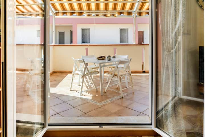 Guesthost - Relaxing Stay In Alghero With Terrace - Alghero