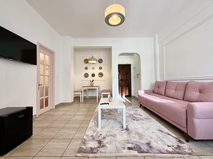 The Romantic Residence - Bucarest