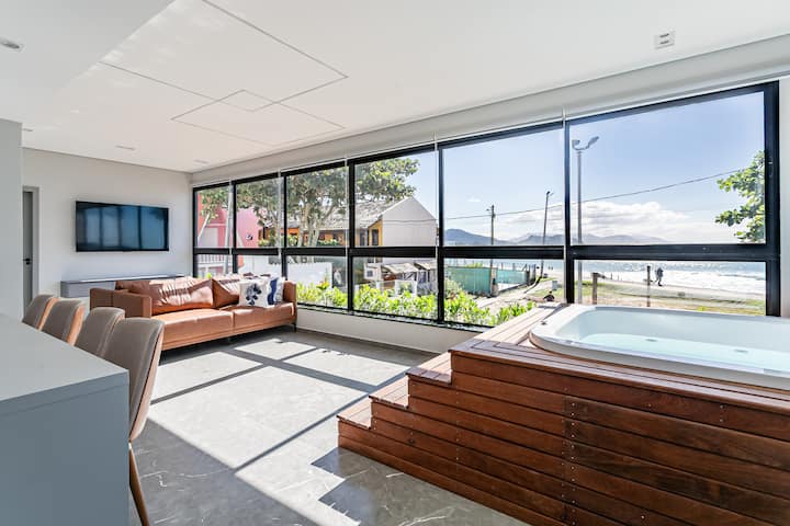 Apart Luxo C/ Vista & Jacuzzi • 30m Do Mar! - 